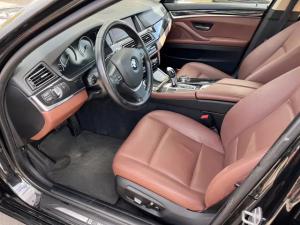 Black BMW 520 2016 in Riga, with an engine capacity of 2.00 L and mileage of 254 thousand km for 11950 €, photo 10 on AUTOMOTO.COM.LV