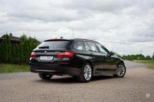 Melns BMW 520 2016 Elektrėnai, ar dzinēja tilpumu 2.00 L un nobraukumu 240 tūkst. km par 11500 €, foto 6 vietnē AUTOMOTO.COM.LV