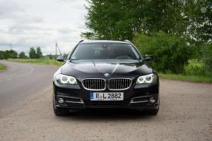 Melns BMW 520 2016 Elektrėnai, ar dzinēja tilpumu 2.00 L un nobraukumu 240 tūkst. km par 11500 €, foto 9 vietnē AUTOMOTO.COM.LV