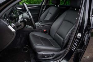 Melns BMW 520 2016 Elektrėnai, ar dzinēja tilpumu 2.00 L un nobraukumu 240 tūkst. km par 11500 €, foto 10 vietnē AUTOMOTO.COM.LV