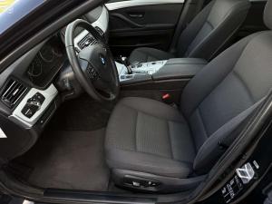 Black BMW 520 2016 in Siauliai, with an engine capacity of 2.00 L and mileage of 299 thousand km for 10950 €, photo 18 on AUTOMOTO.COM.LV