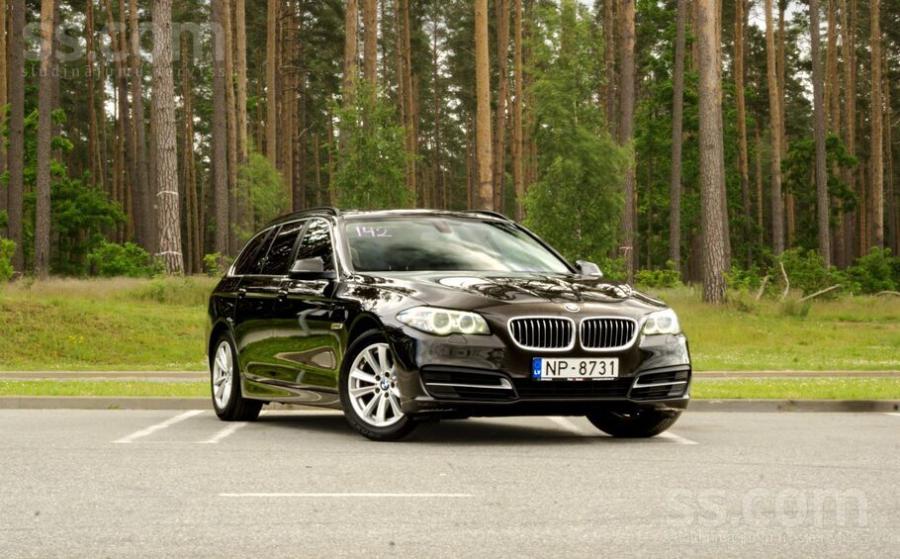 Black BMW 520 2016 in Riga, with an engine capacity of 2.00 L and mileage of 268 thousand km for 10590 €, photo 3 on AUTOMOTO.COM.LV