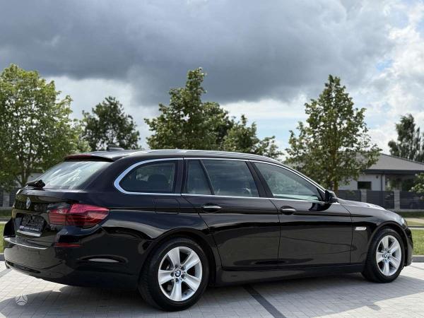 Melns BMW 520 2016 Šauļi, ar dzinēja tilpumu 2.00 L un nobraukumu 299 tūkst. km par 10950 €, foto 9 vietnē AUTOMOTO.COM.LV