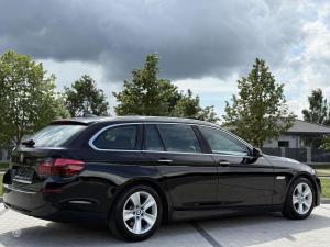 Black BMW 520 2016 in Siauliai, with an engine capacity of 2.00 L and mileage of 299 thousand km for 10950 €, photo 9 on AUTOMOTO.COM.LV