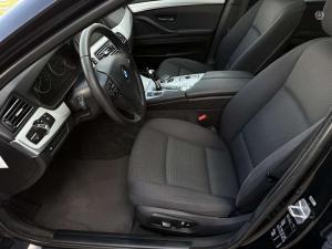 Black BMW 520 2016 in Siauliai, with an engine capacity of 2.00 L and mileage of 299 thousand km for 10950 €, photo 18 on AUTOMOTO.COM.LV