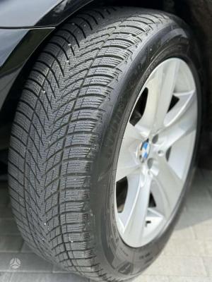 Black BMW 520 2016 in Siauliai, with an engine capacity of 2.00 L and mileage of 299 thousand km for 10950 €, photo 31 on AUTOMOTO.COM.LV