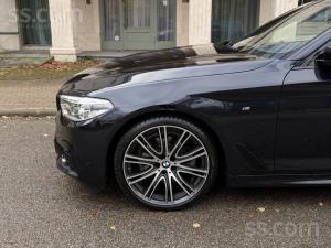 Melns BMW 520 2017 Bauska, ar dzinēja tilpumu 2.00 L un nobraukumu 216 tūkst. km par 23500 €, foto 8 vietnē AUTOMOTO.COM.LV