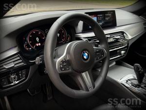 Melns BMW 520 2017 Bauska, ar dzinēja tilpumu 2.00 L un nobraukumu 216 tūkst. km par 23500 €, foto 11 vietnē AUTOMOTO.COM.LV