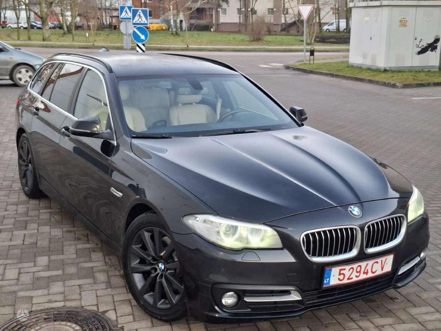 Black BMW 520 2017 in Silute, with an engine capacity of 2.00 L and mileage of 258 thousand km for 7999 €, photo 4 on AUTOMOTO.COM.LV