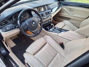 Black BMW 520 2017 in Silute, with an engine capacity of 2.00 L and mileage of 258 thousand km for 7999 €, photo 27 on AUTOMOTO.COM.LV