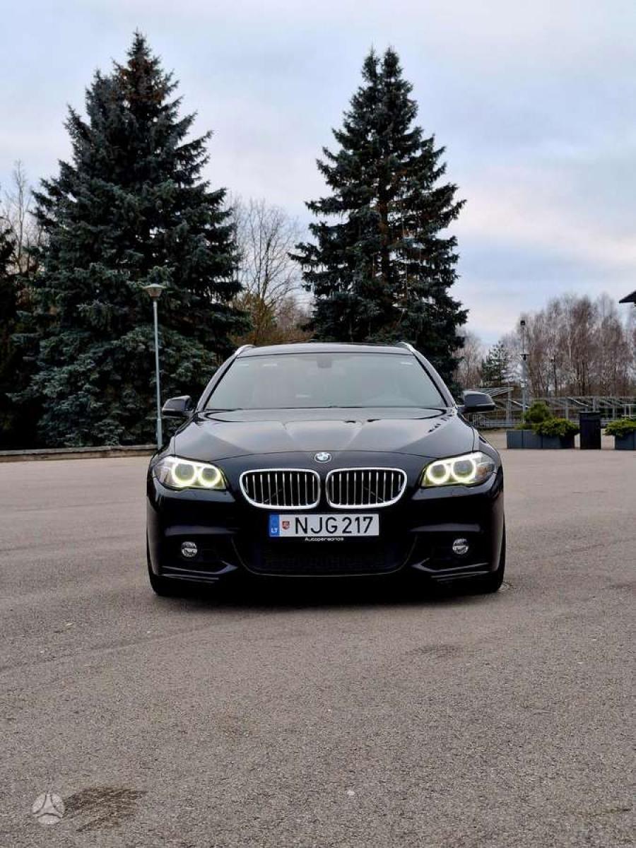 Melns BMW 520 2017 Alīta, ar dzinēja tilpumu 2.00 L un nobraukumu 290 tūkst. km par 12500 €, foto 7 vietnē AUTOMOTO.COM.LV