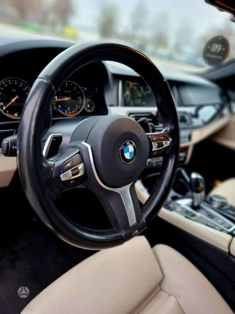 Melns BMW 520 2017 Alīta, ar dzinēja tilpumu 2.00 L un nobraukumu 290 tūkst. km par 12500 €, foto 13 vietnē AUTOMOTO.COM.LV
