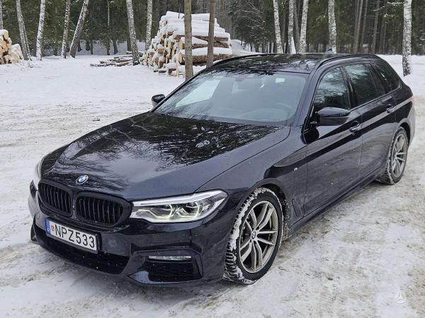 Black BMW 520 2017 in Alytus, with an engine capacity of 2.00 L and mileage of 286 thousand km for 18999 €, photo 1 on AUTOMOTO.COM.LV