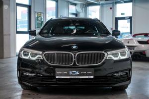 Black BMW 520 2017 in Kaunas, with an engine capacity of 2.00 L and mileage of 249 thousand km for 19950 €, photo 3 on AUTOMOTO.COM.LV