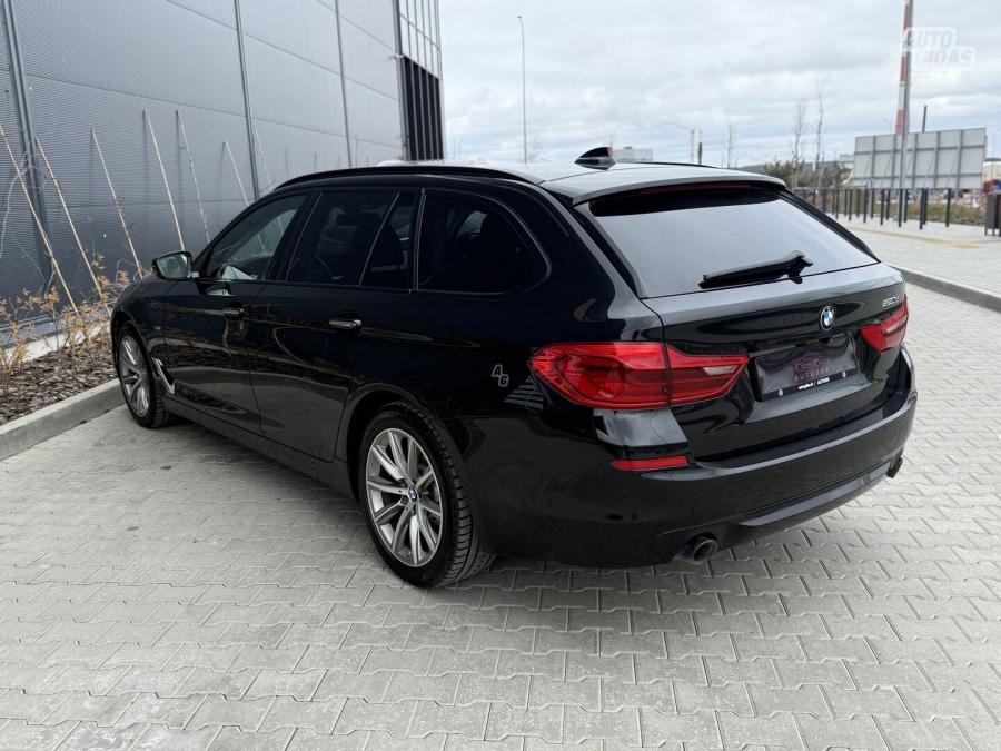 Melns BMW 520 2017 Viļņa, ar dzinēja tilpumu 2.00 L un nobraukumu 299 tūkst. km par 17500 €, foto 7 vietnē AUTOMOTO.COM.LV