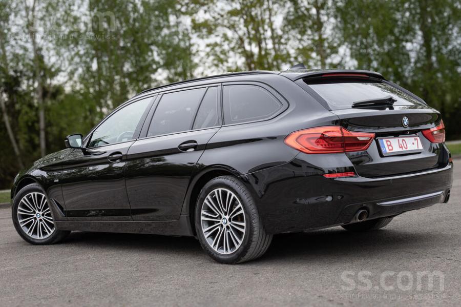 Black BMW 520 2017 in Tukums, with an engine capacity of 2.00 L and mileage of 269 thousand km for 15990 €, photo 9 on AUTOMOTO.COM.LV
