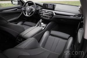 Black BMW 520 2017 in Tukums, with an engine capacity of 2.00 L and mileage of 269 thousand km for 15990 €, photo 20 on AUTOMOTO.COM.LV