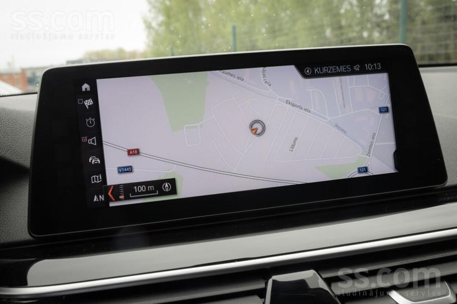 Black BMW 520 2017 in Tukums, with an engine capacity of 2.00 L and mileage of 269 thousand km for 15990 €, photo 25 on AUTOMOTO.COM.LV
