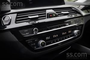 Black BMW 520 2017 in Tukums, with an engine capacity of 2.00 L and mileage of 269 thousand km for 15990 €, photo 28 on AUTOMOTO.COM.LV