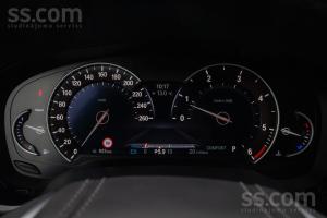 Black BMW 520 2017 in Tukums, with an engine capacity of 2.00 L and mileage of 269 thousand km for 15990 €, photo 32 on AUTOMOTO.COM.LV