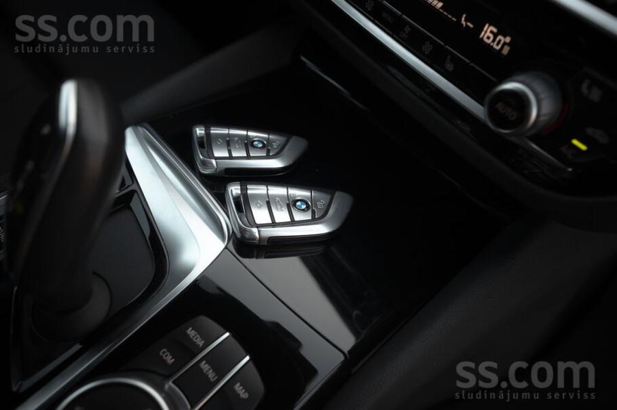 Melns BMW 520 2017 Rīga, ar dzinēja tilpumu 2.00 L un nobraukumu 270 tūkst. km par 14500 €, foto 9 vietnē AUTOMOTO.COM.LV