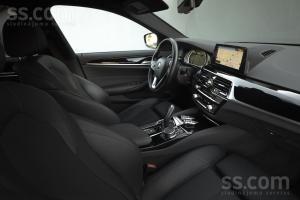 Melns BMW 520 2017 Rīga, ar dzinēja tilpumu 2.00 L un nobraukumu 270 tūkst. km par 14500 €, foto 11 vietnē AUTOMOTO.COM.LV