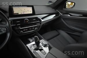 Melns BMW 520 2017 Rīga, ar dzinēja tilpumu 2.00 L un nobraukumu 270 tūkst. km par 14500 €, foto 21 vietnē AUTOMOTO.COM.LV