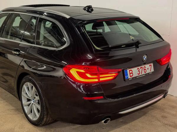 Black BMW 520 2017 in Jurmala, with an engine capacity of 2.00 L and mileage of 210 thousand km for 19995 €, photo 6 on AUTOMOTO.COM.LV
