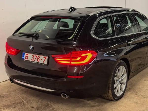 Black BMW 520 2017 in Jurmala, with an engine capacity of 2.00 L and mileage of 210 thousand km for 19995 €, photo 9 on AUTOMOTO.COM.LV