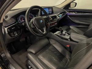 Melns BMW 520 2017 Jūrmala, ar dzinēja tilpumu 2.00 L un nobraukumu 210 tūkst. km par 19995 €, foto 15 vietnē AUTOMOTO.COM.LV