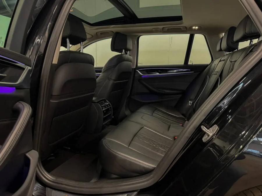 Melns BMW 520 2017 Jūrmala, ar dzinēja tilpumu 2.00 L un nobraukumu 210 tūkst. km par 19995 €, foto 24 vietnē AUTOMOTO.COM.LV