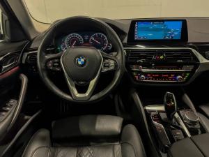 Melns BMW 520 2017 Jūrmala, ar dzinēja tilpumu 2.00 L un nobraukumu 210 tūkst. km par 19995 €, foto 26 vietnē AUTOMOTO.COM.LV