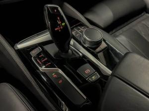 Melns BMW 520 2017 Jūrmala, ar dzinēja tilpumu 2.00 L un nobraukumu 210 tūkst. km par 19995 €, foto 28 vietnē AUTOMOTO.COM.LV