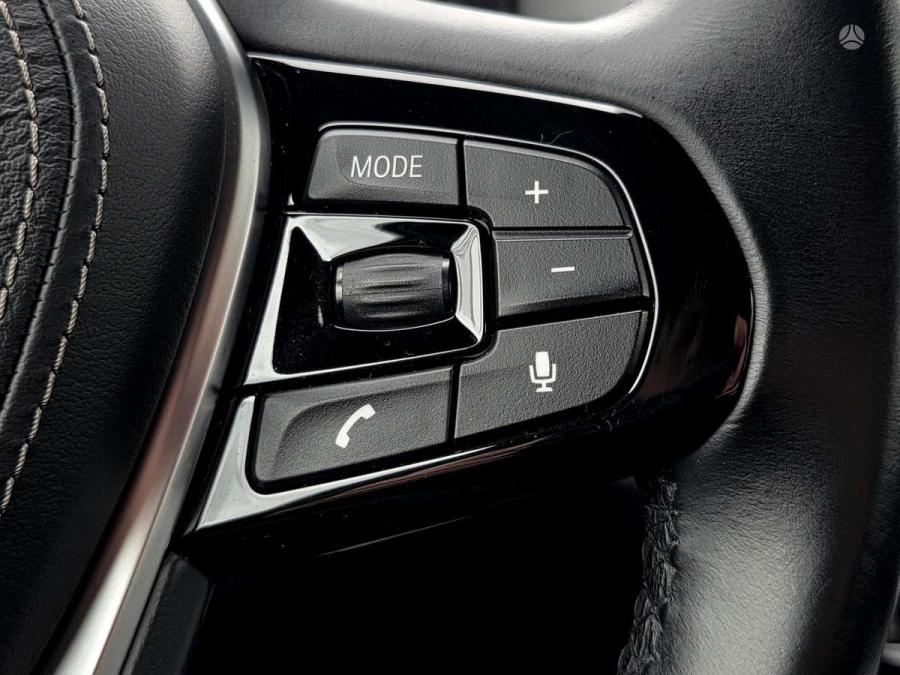 Melns BMW 520 2017 Tauragė, ar dzinēja tilpumu 2.00 L un nobraukumu 190 tūkst. km par 17000 €, foto 33 vietnē AUTOMOTO.COM.LV