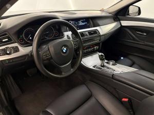 Melns BMW 520 2017 Marijampole, ar dzinēja tilpumu 2.00 L un nobraukumu 253 tūkst. km par 13950 €, foto 3 vietnē AUTOMOTO.COM.LV