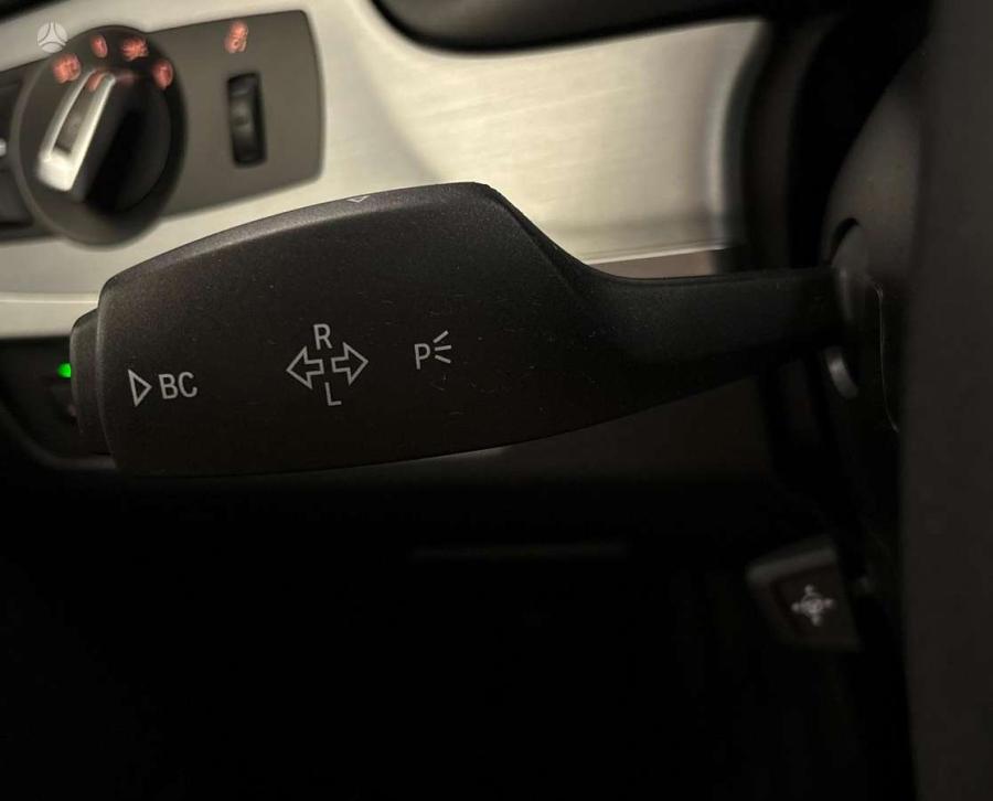 Melns BMW 520 2017 Marijampole, ar dzinēja tilpumu 2.00 L un nobraukumu 253 tūkst. km par 13950 €, foto 18 vietnē AUTOMOTO.COM.LV