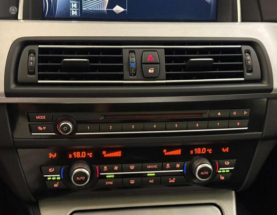 Melns BMW 520 2017 Marijampole, ar dzinēja tilpumu 2.00 L un nobraukumu 253 tūkst. km par 13950 €, foto 19 vietnē AUTOMOTO.COM.LV