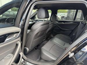 Black BMW 520 2017 in Vilnius, with an engine capacity of 2.00 L and mileage of 199 thousand km for 16899 €, photo 11 on AUTOMOTO.COM.LV
