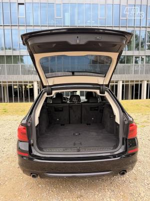 Black BMW 520 2017 in Vilnius, with an engine capacity of 2.00 L and mileage of 226 thousand km for 16500 €, photo 11 on AUTOMOTO.COM.LV