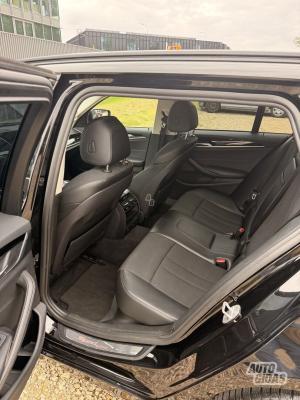 Black BMW 520 2017 in Vilnius, with an engine capacity of 2.00 L and mileage of 226 thousand km for 16500 €, photo 13 on AUTOMOTO.COM.LV