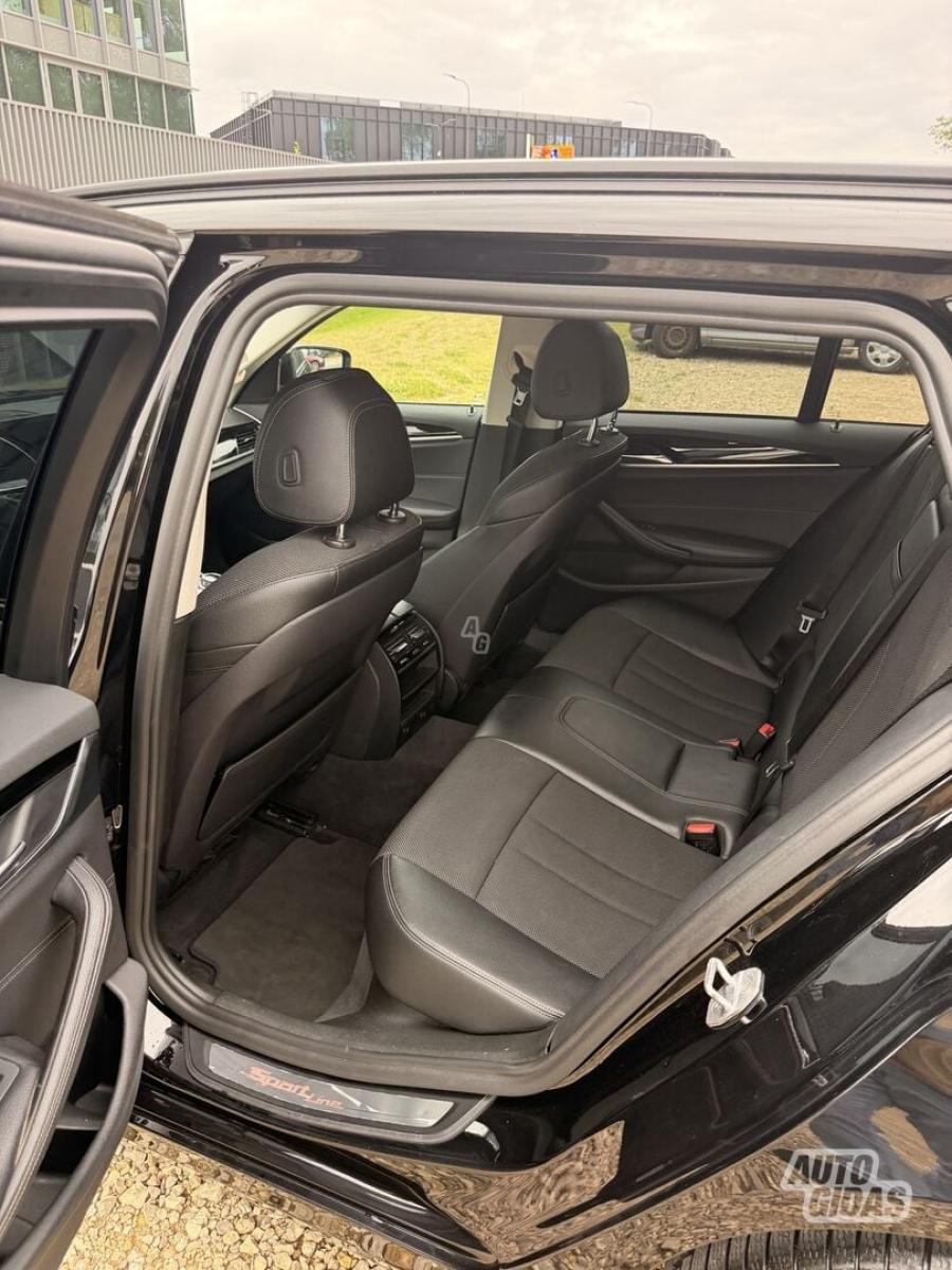 Black BMW 520 2017 in Vilnius, with an engine capacity of 2.00 L and mileage of 226 thousand km for 16500 €, photo 13 on AUTOMOTO.COM.LV