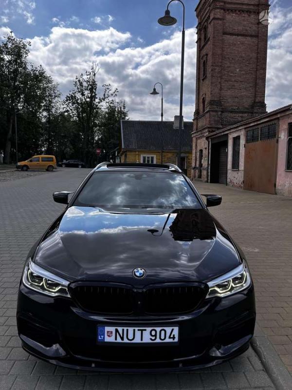 Melns BMW 520 2017 Viļņa, ar dzinēja tilpumu 0.00 L un nobraukumu 325 tūkst. km par 15800 €, foto 2 vietnē AUTOMOTO.COM.LV