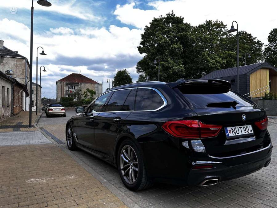Melns BMW 520 2017 Viļņa, ar dzinēja tilpumu 0.00 L un nobraukumu 325 tūkst. km par 15800 €, foto 6 vietnē AUTOMOTO.COM.LV
