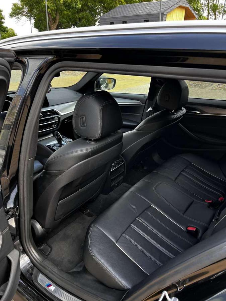 Melns BMW 520 2017 Viļņa, ar dzinēja tilpumu 0.00 L un nobraukumu 325 tūkst. km par 15800 €, foto 13 vietnē AUTOMOTO.COM.LV