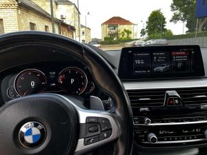 Melns BMW 520 2017 Viļņa, ar dzinēja tilpumu 0.00 L un nobraukumu 325 tūkst. km par 15800 €, foto 23 vietnē AUTOMOTO.COM.LV