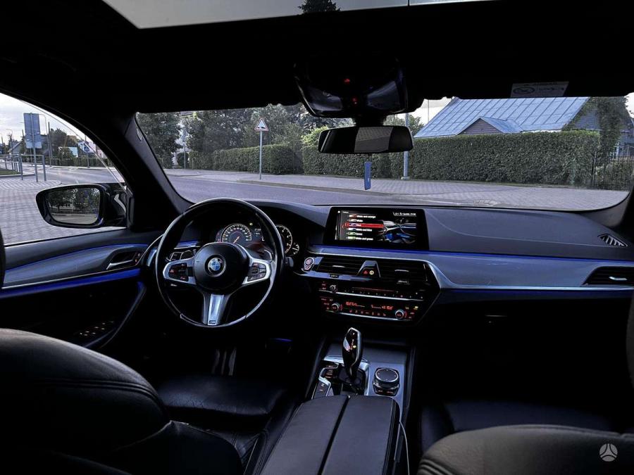 Melns BMW 520 2017 Viļņa, ar dzinēja tilpumu 0.00 L un nobraukumu 325 tūkst. km par 15800 €, foto 26 vietnē AUTOMOTO.COM.LV