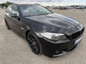 Black BMW 520 2017 in Vilnius, with an engine capacity of 2.00 L and mileage of 360 thousand km for 11499 €, photo 4 on AUTOMOTO.COM.LV