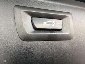 Black BMW 520 2017 in Vilnius, with an engine capacity of 2.00 L and mileage of 360 thousand km for 11499 €, photo 22 on AUTOMOTO.COM.LV