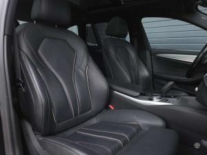 Black BMW 520 2017 in Kaunas, with an engine capacity of 2.00 L and mileage of 287 thousand km for 16950 €, photo 17 on AUTOMOTO.COM.LV