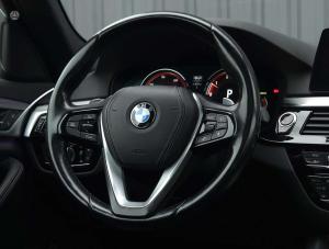 Black BMW 520 2017 in Kaunas, with an engine capacity of 2.00 L and mileage of 287 thousand km for 16950 €, photo 28 on AUTOMOTO.COM.LV